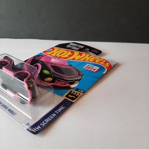 Mattel | Toys | Monster High Ghoul Mobile Hot Wheels 224 Screen Time ...